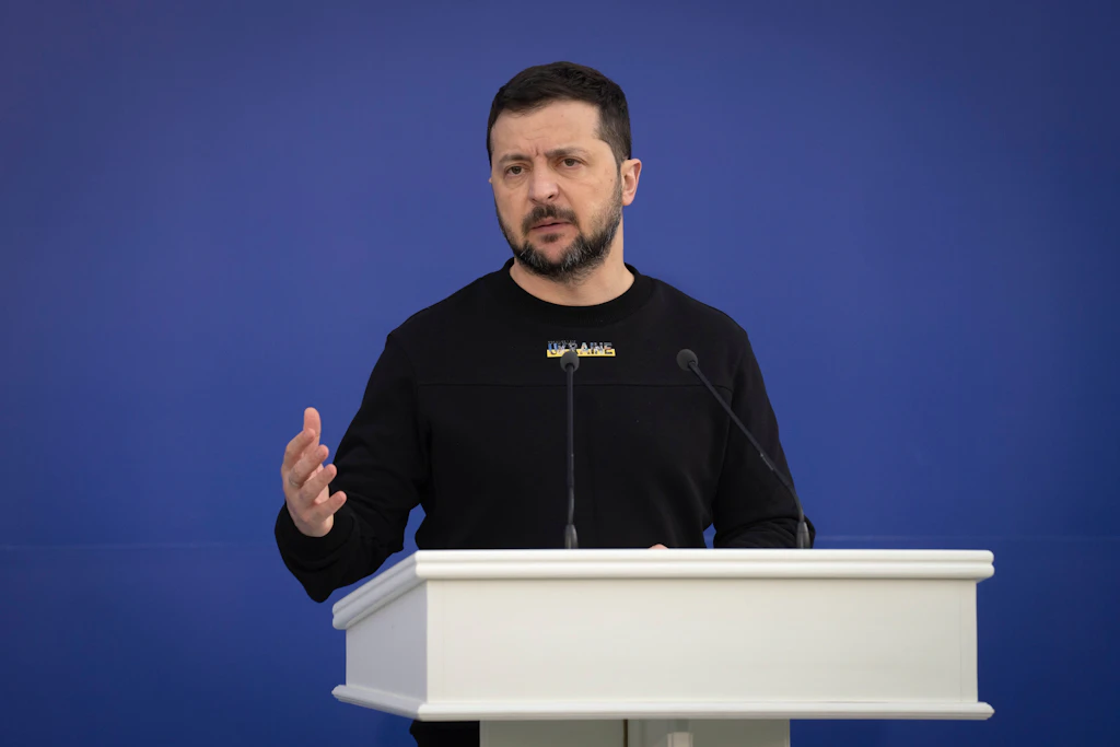 Selenskyj: Ukraine ist dank westlicher Waffen auf dem Weg in die Nato