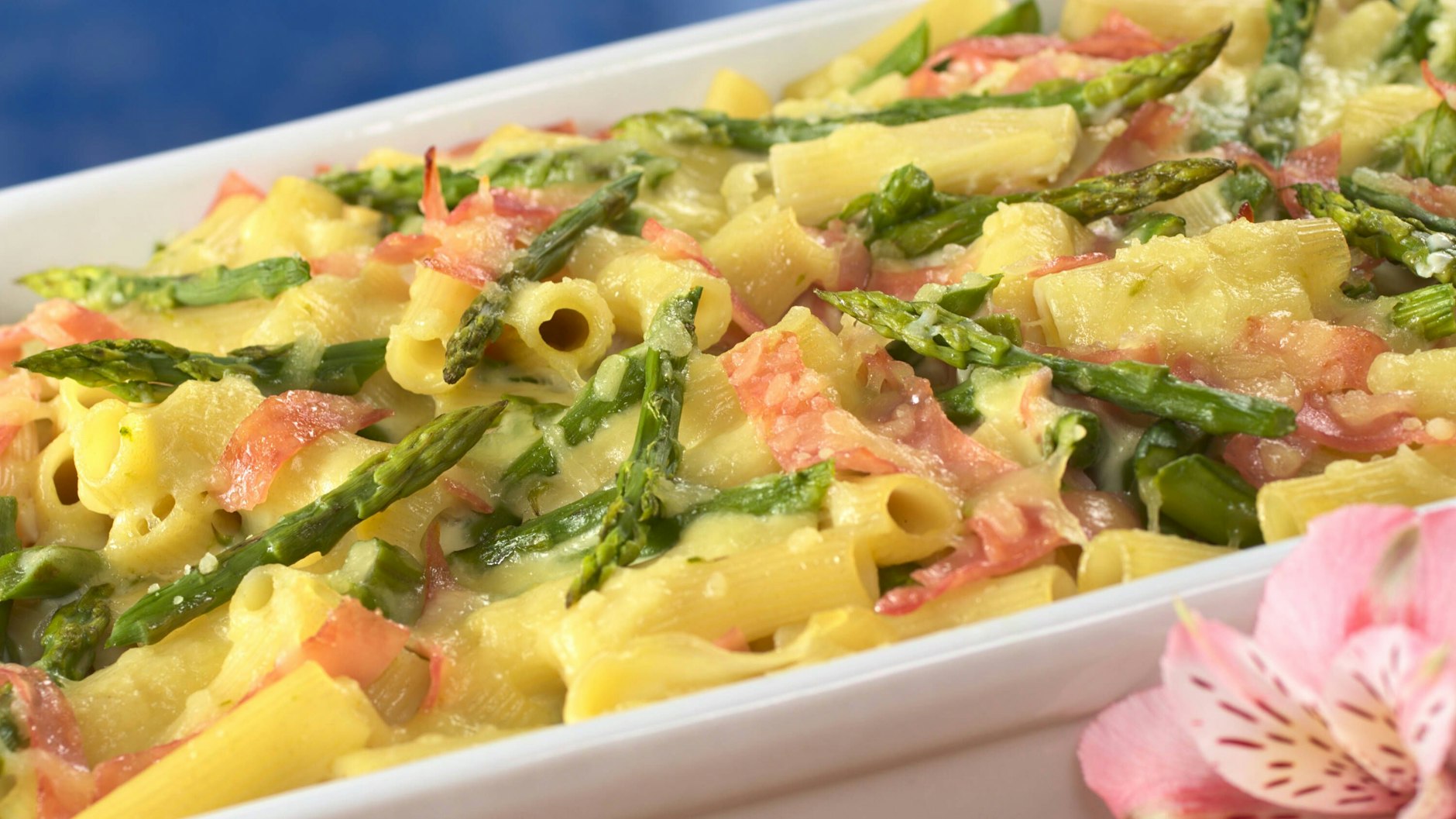 Das beste Rezept für Spargel! Nudel-Auflauf mit Spargel und Schinken