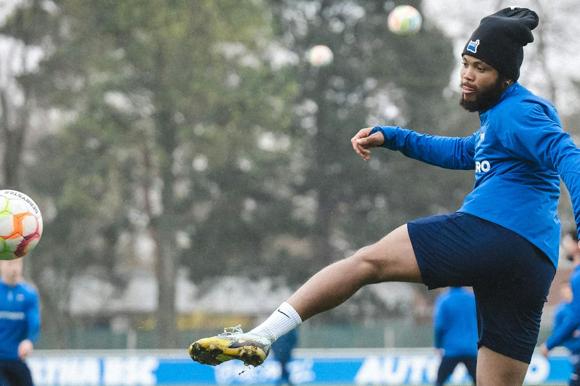 Pünktlich zum Dardai-Start: Ejuke meldet sich bei Hertha BSC zurück