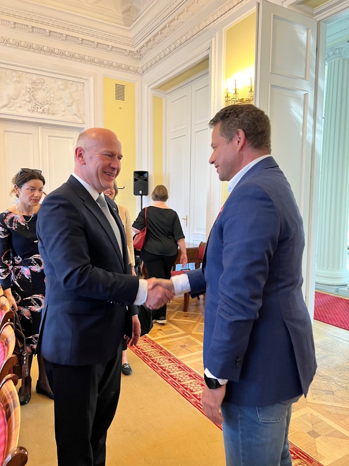 Wegner in Polen: In Warschau geht schnell, was in Berlin quälend lange ...