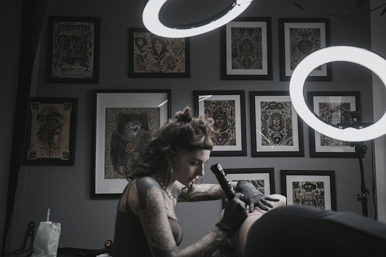 Wer Will Sein Rammstein Tattoo Loswerden Die Künstlerin Mila Loba