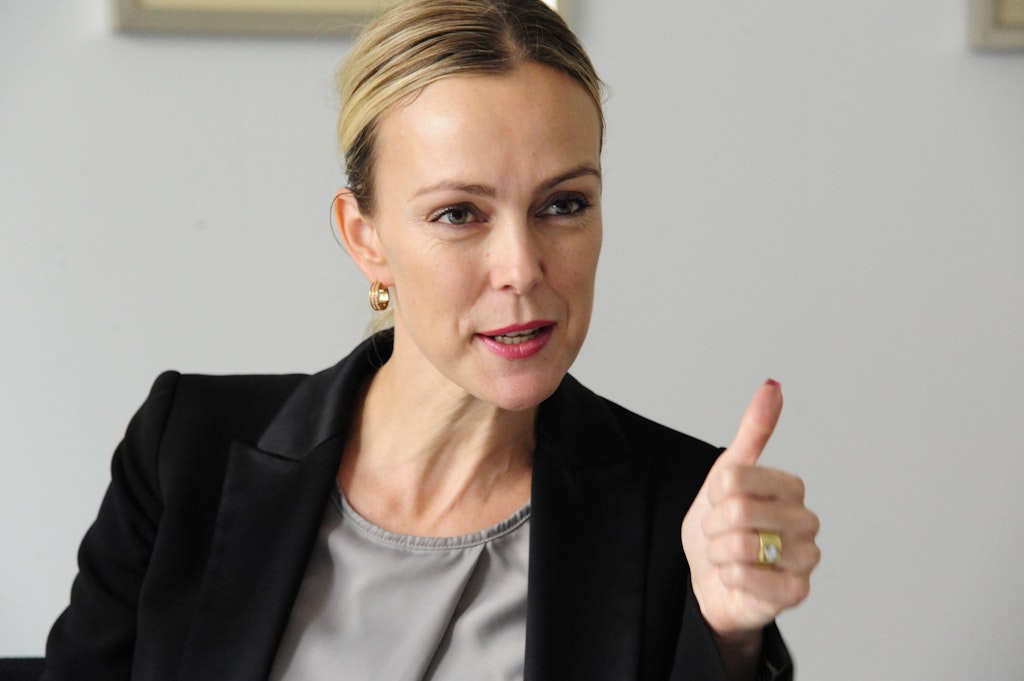 Senatorin Manja Schreiner: U2 fährt am Alexanderplatz Ende August ...