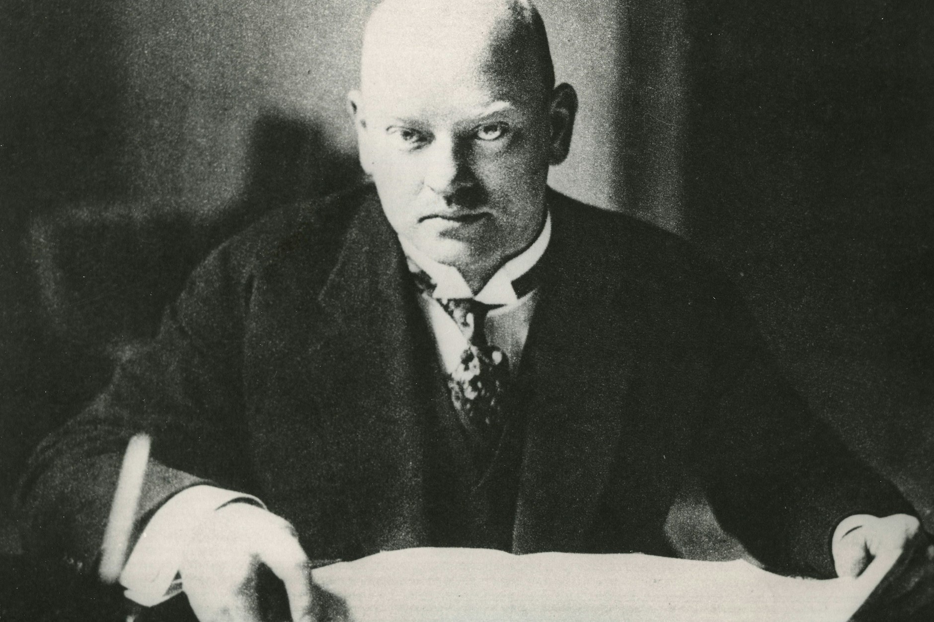 Gustav Stresemann: Der Mann, der die Goldenen Zwanziger möglich machte