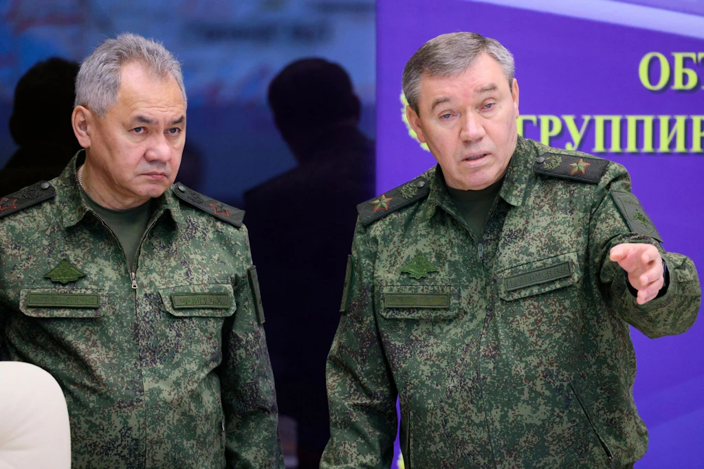 Wegen „Panikmache und Erpressung“: Russischer Kommandeur in der Ukraine ...