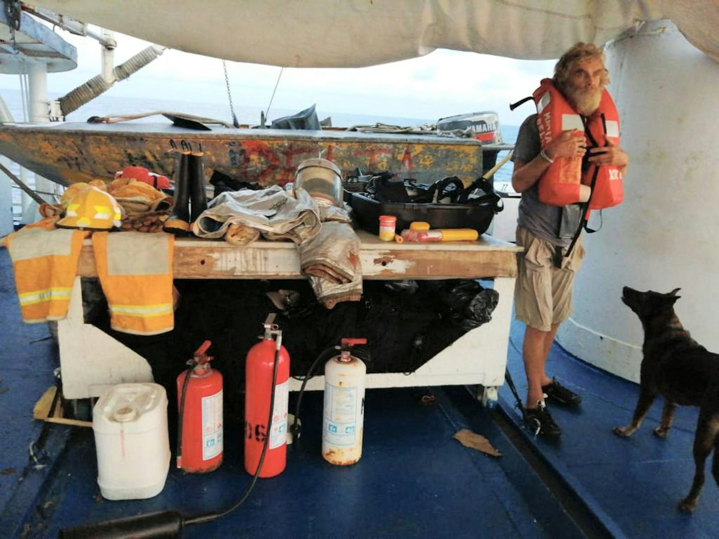 Schiffbruch mit Hund: Warum Tim Shaddock sein Tier nicht aufgegessen hat