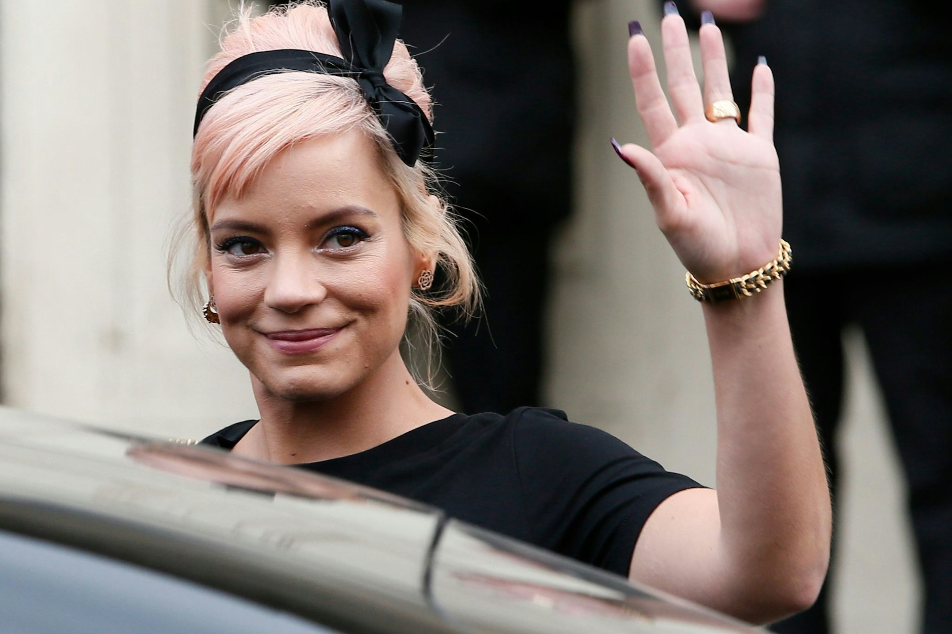 Lily Allen: Nachrufe auf Sinéad O’Connor „feige“