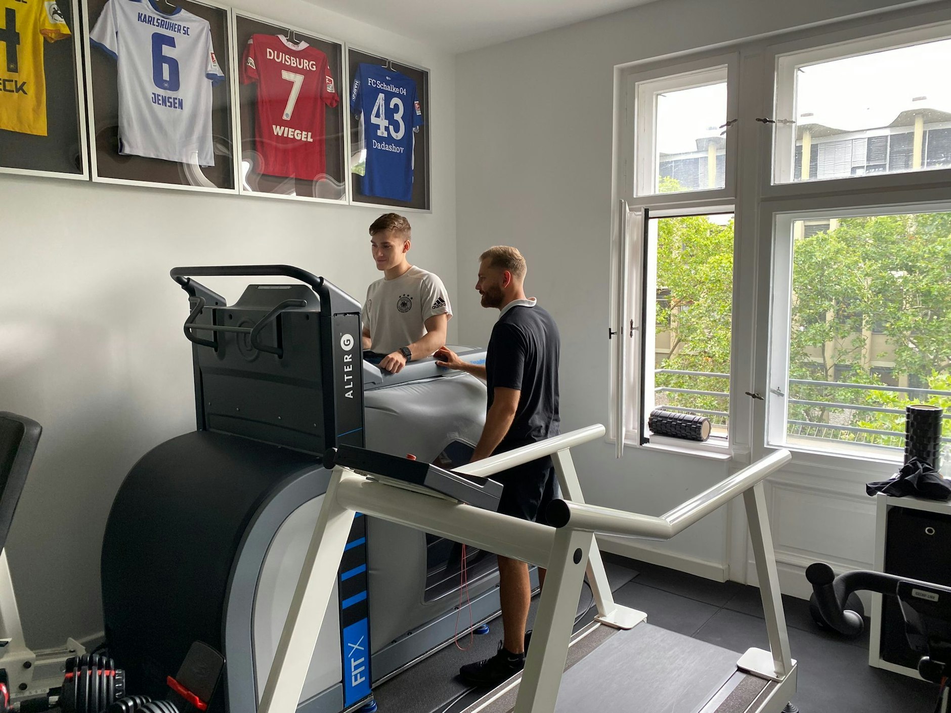 BFC-Dynamo-Ass trainiert schon wieder – fast schwerelos