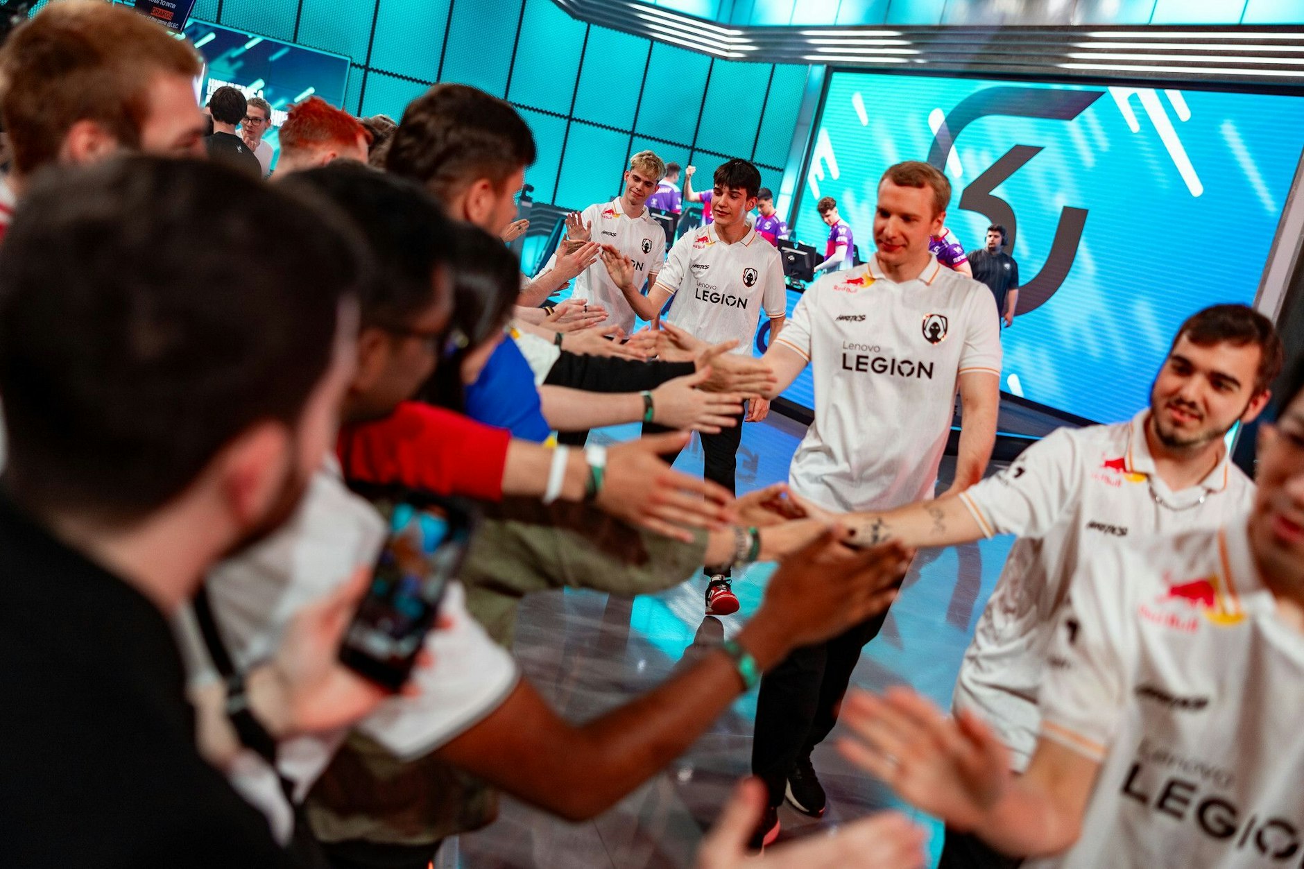 Team Heretics steht in der Gruppenphase der LoL LEC