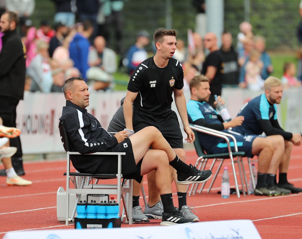 BFC Dynamo trotzt dem Trainer-Beben um Heiner Backhaus