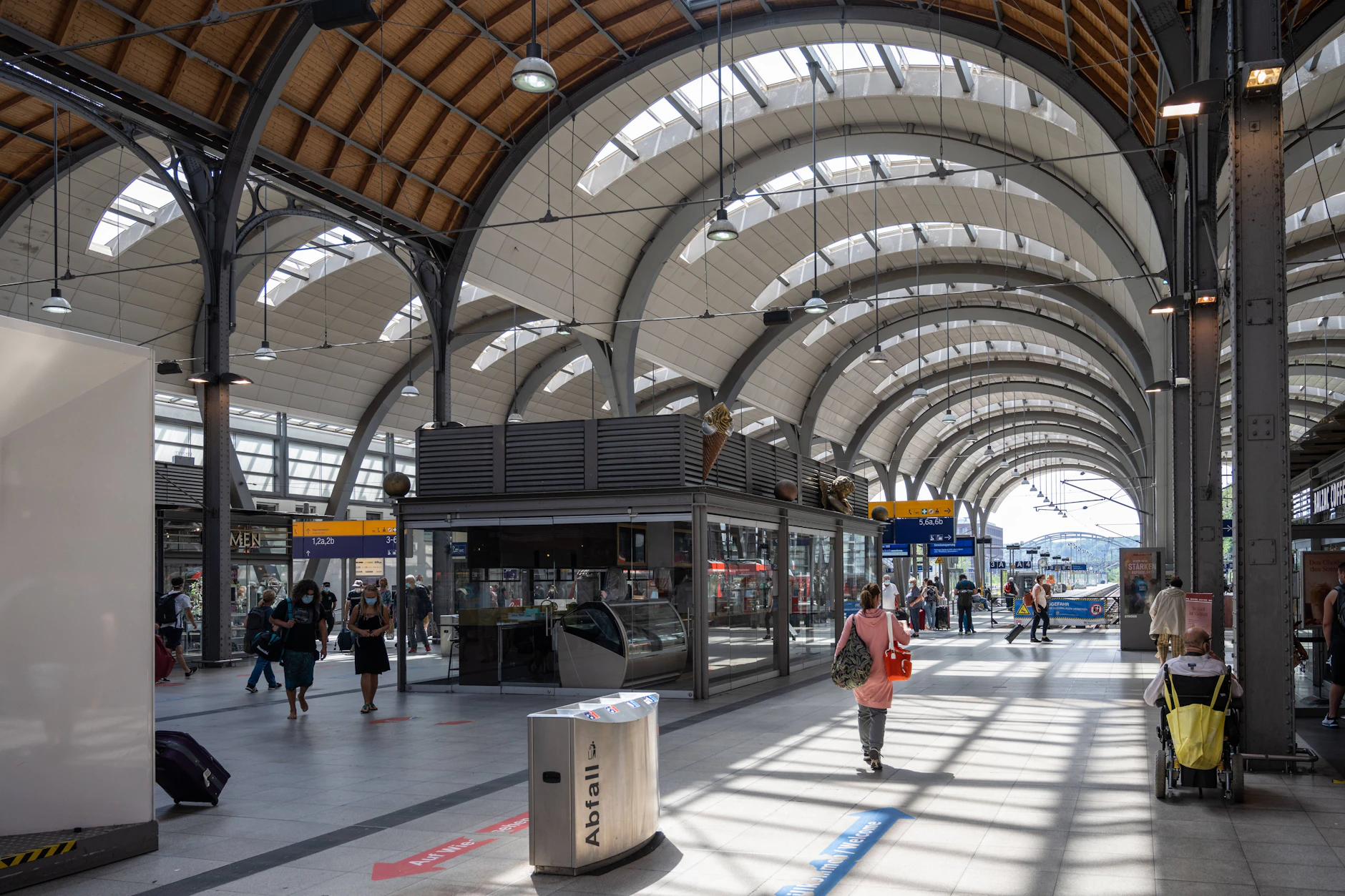Fabelhafte Deutsche Bahn Reisezentrum Kiel Fotos