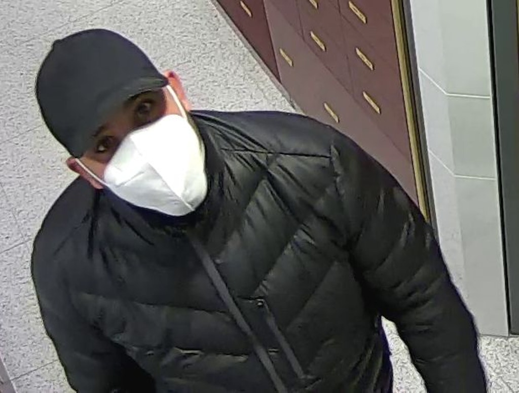 Mit Dienstausweis zu Rapper Shindy und ein Überfall am Leopoldplatz