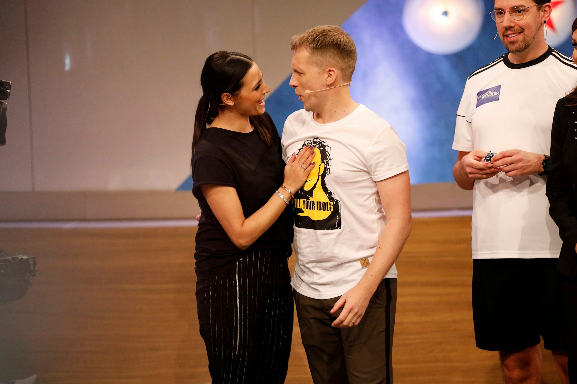 Amira und Oliver Pochers Auftritt nach Liebes-Aus: Tränen und ein Kuss