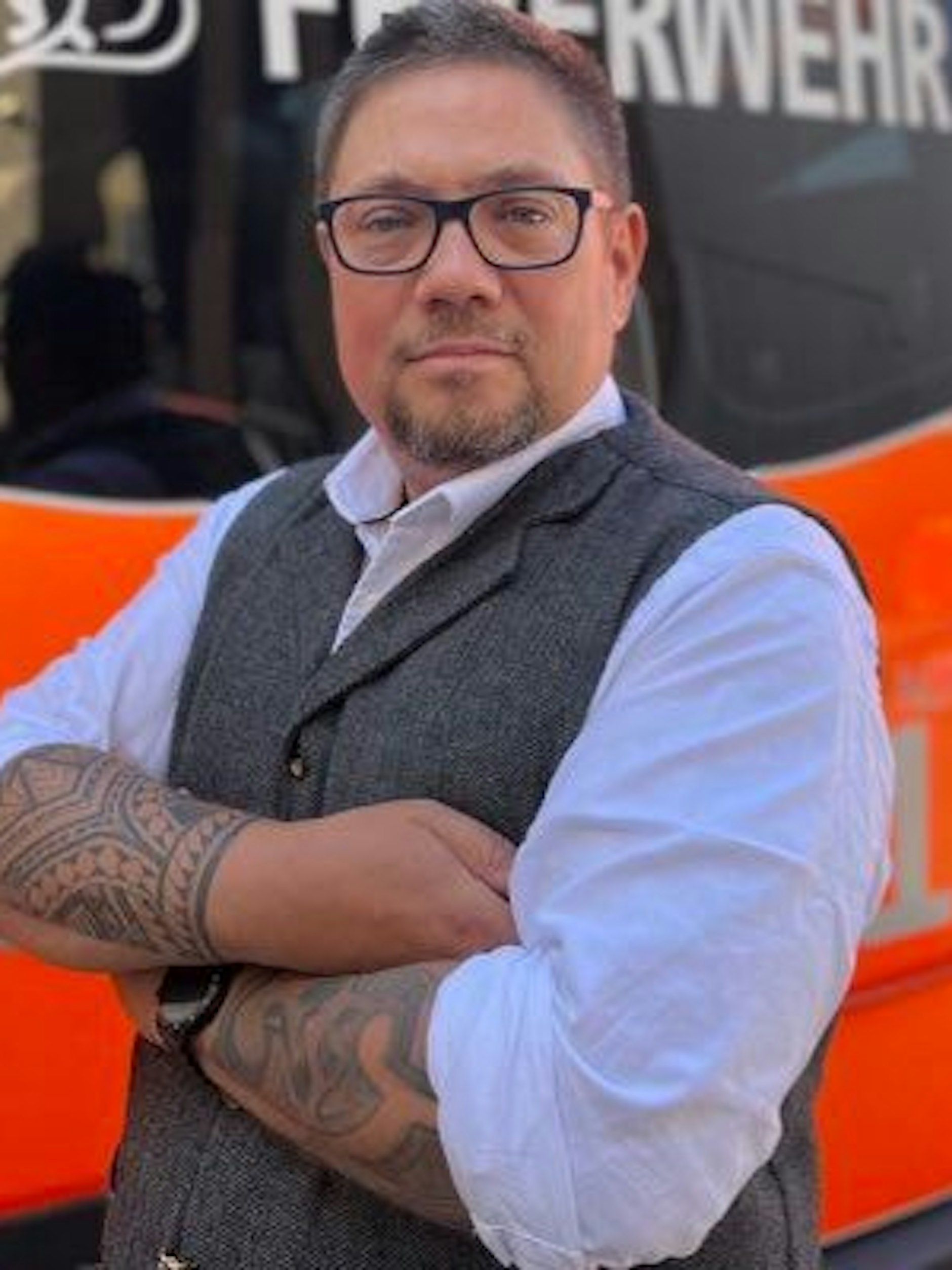 Berliner Feuerwehr: Warum sie mit Blaulicht und Notarzt zur ...