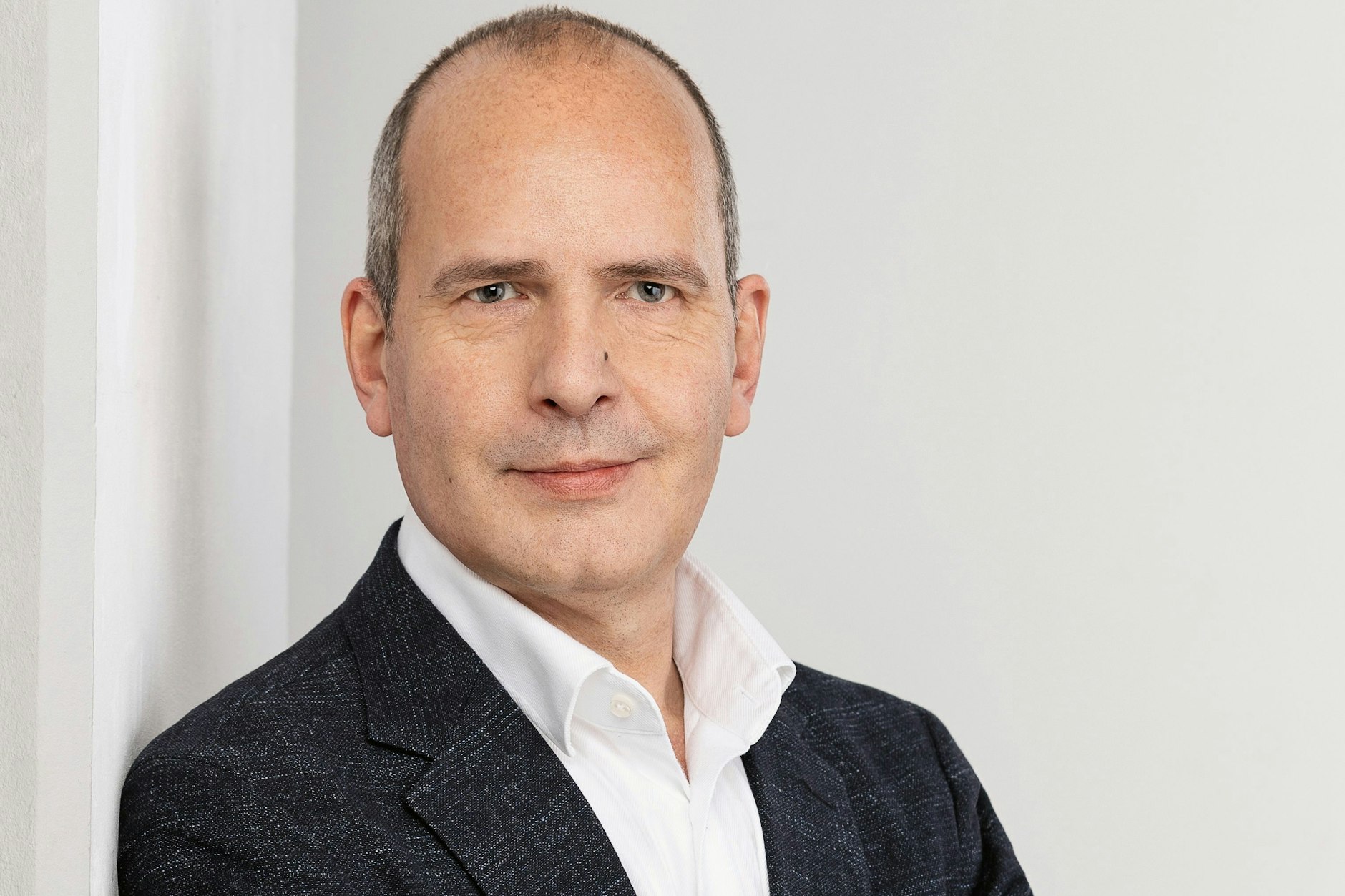 Jens Bisky über Berlin: „Ich wundere mich manchmal, dass es nicht öfter knallt und kracht“