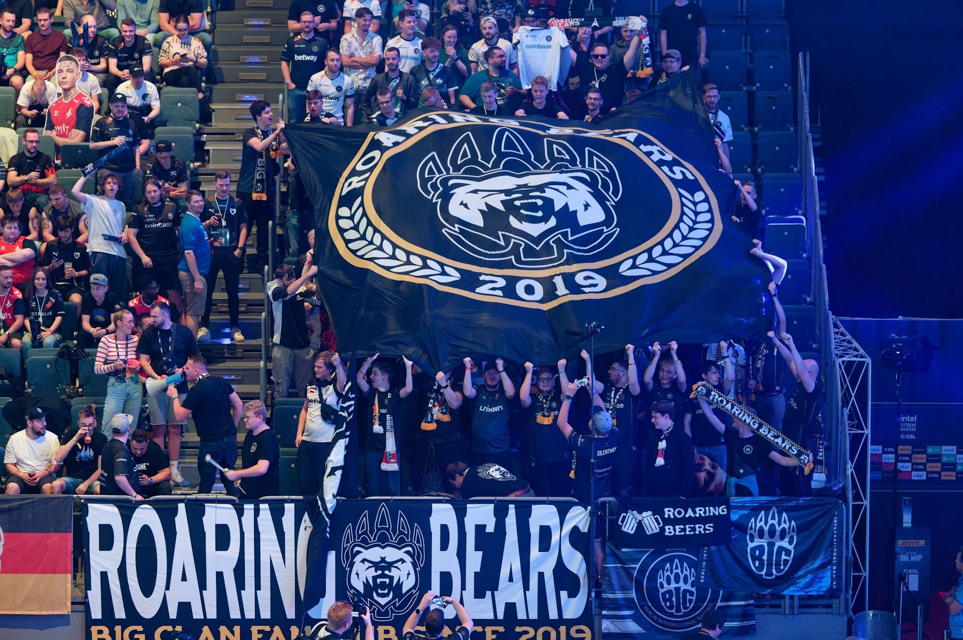 So zelebrieren die Roaring Bears BIG bei der IEM Cologne
