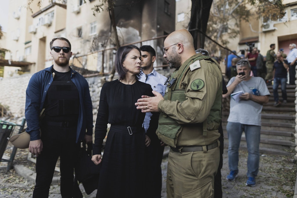 Historiker Moshe Zuckermann: Annalena Baerbock „ist schlicht und ...