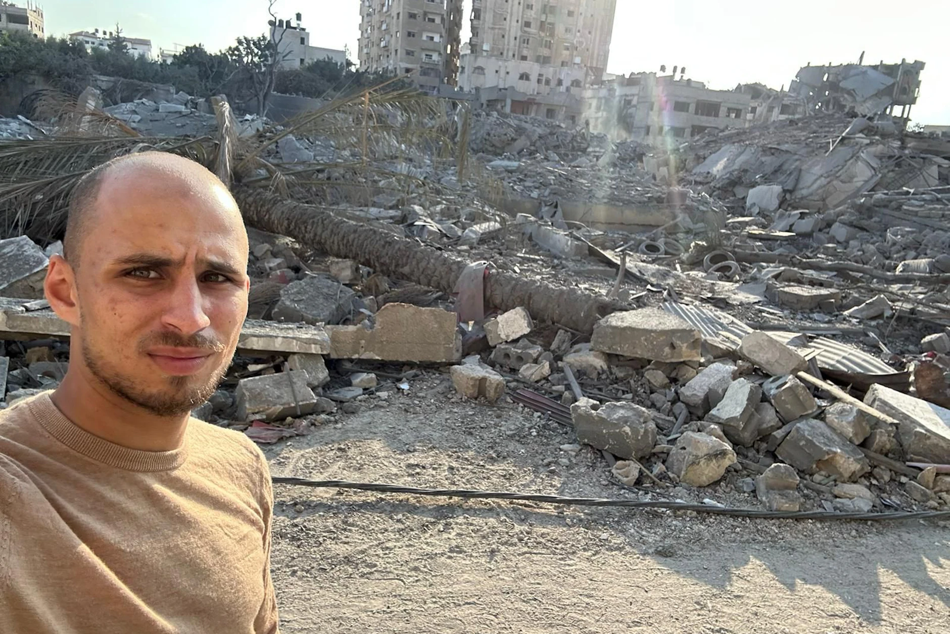 Israel-Hamas-Krieg – Berliner Abed Hassan sitzt in Gaza fest: Unter ...