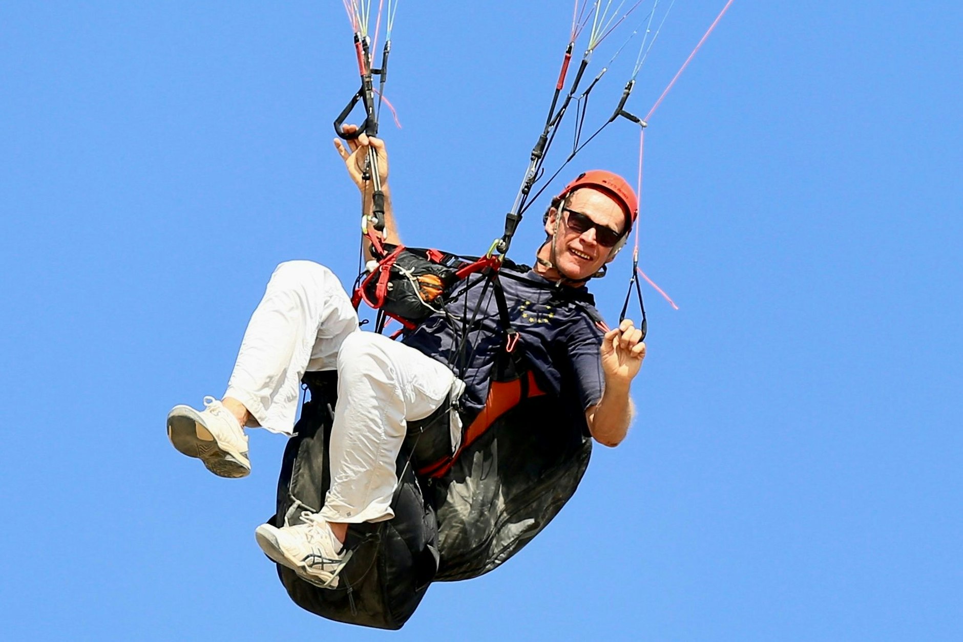 EU-Diplomat zu Gaza und dem Krieg – „Ich dachte: Paragliding wäre eine ...