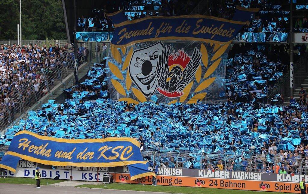 Hertha BSC und KSC: So läuft die große Fan-Party in den Messehallen