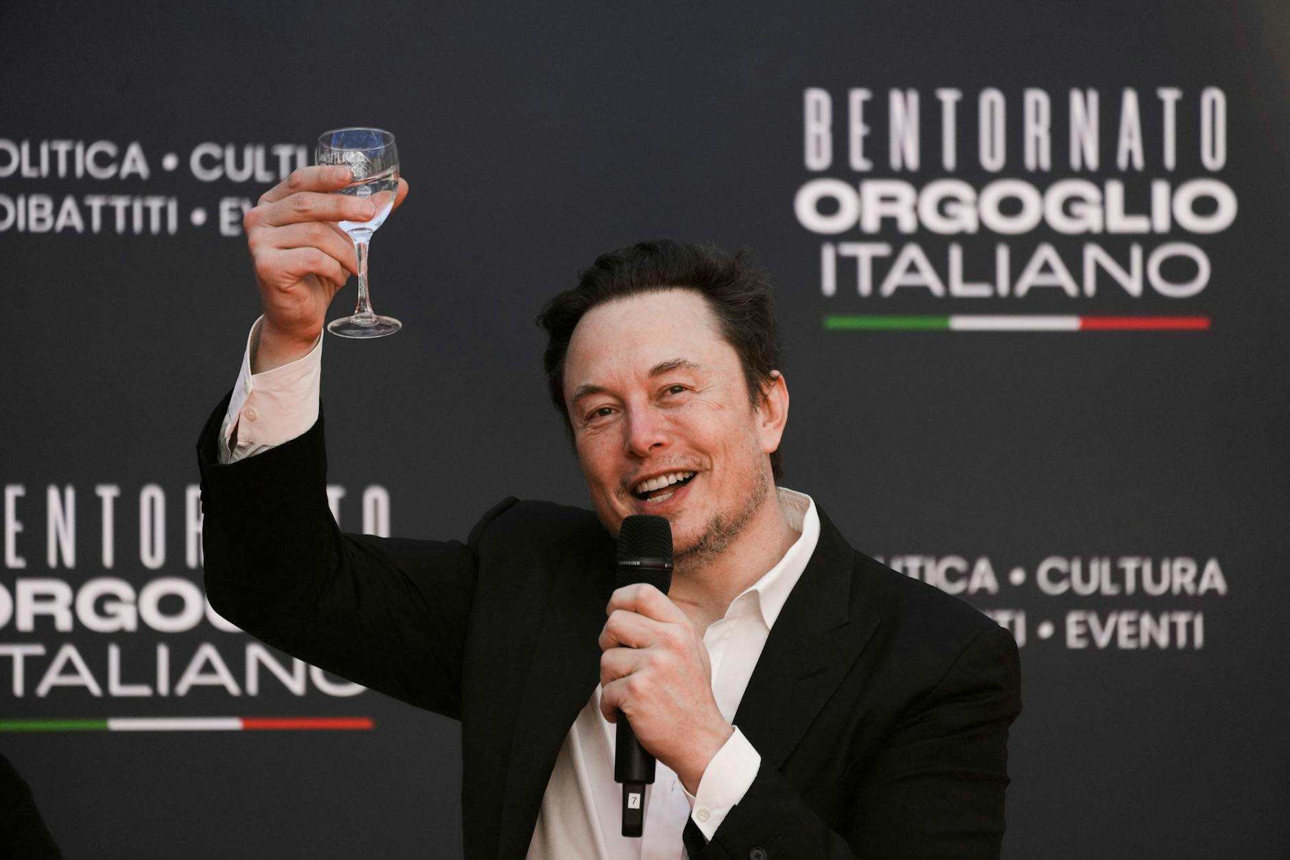 Elon Musk Er Sagt Nein Zu Tarifvertrag Im Tesla Werk Grünheide