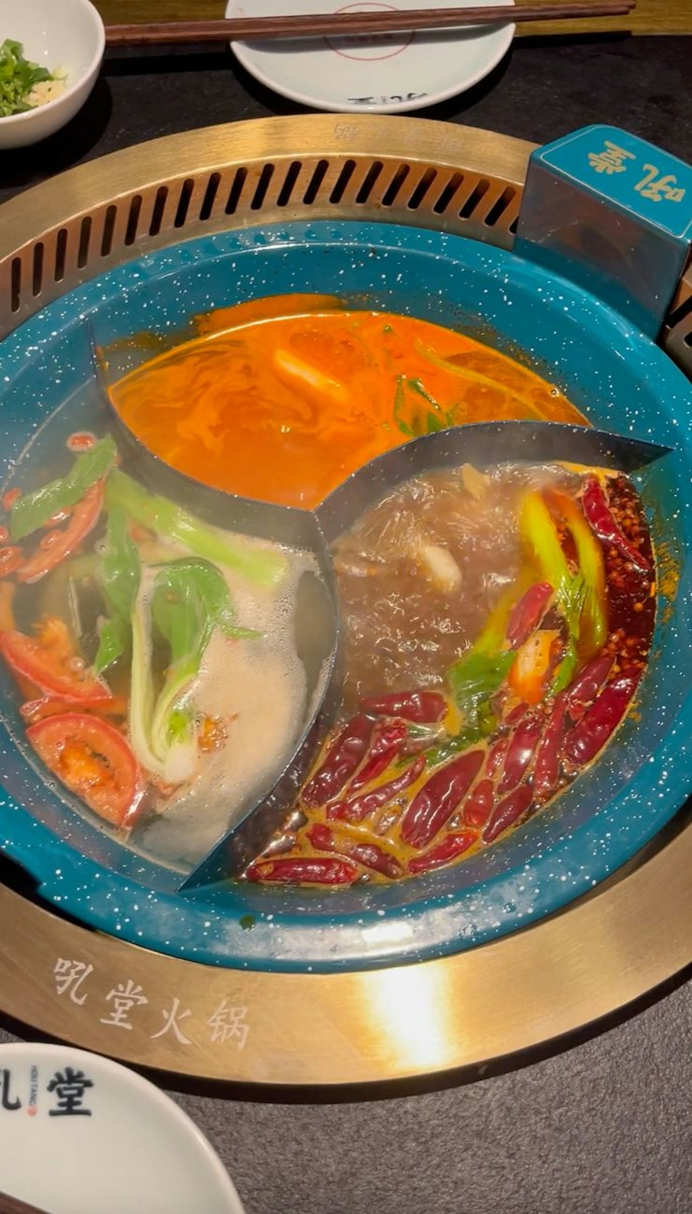 Hotpot in Charlottenburg: Schärfer wird der Kudamm nicht mehr ...