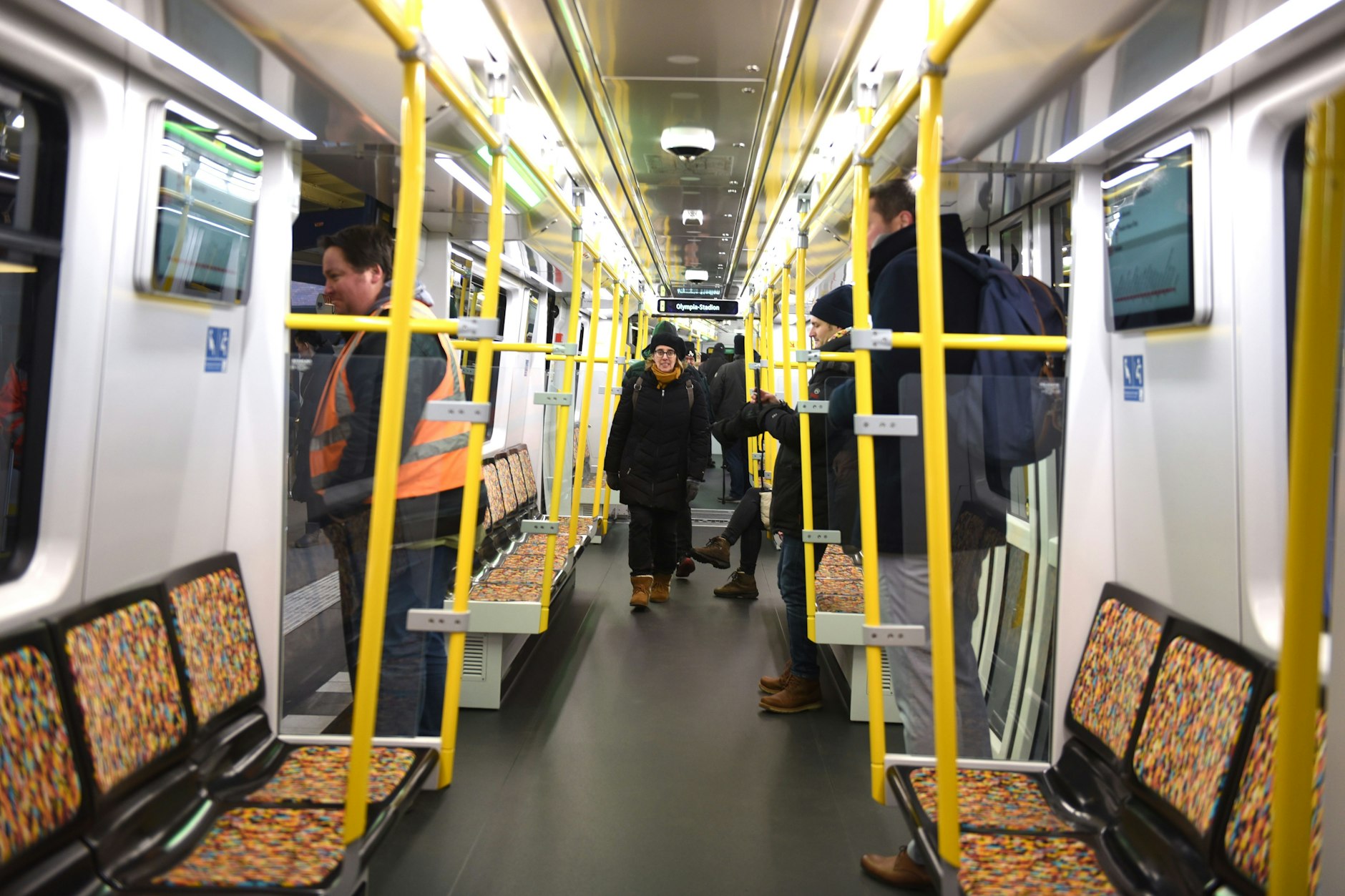 Neue U-Bahn für Berlin: BVG stellt Wagen der nächsten Generation vor ...