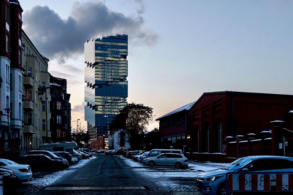 Amazon-Tower ist jetzt höchstes Hochhaus von Berlin – nicht allen gefällt’s