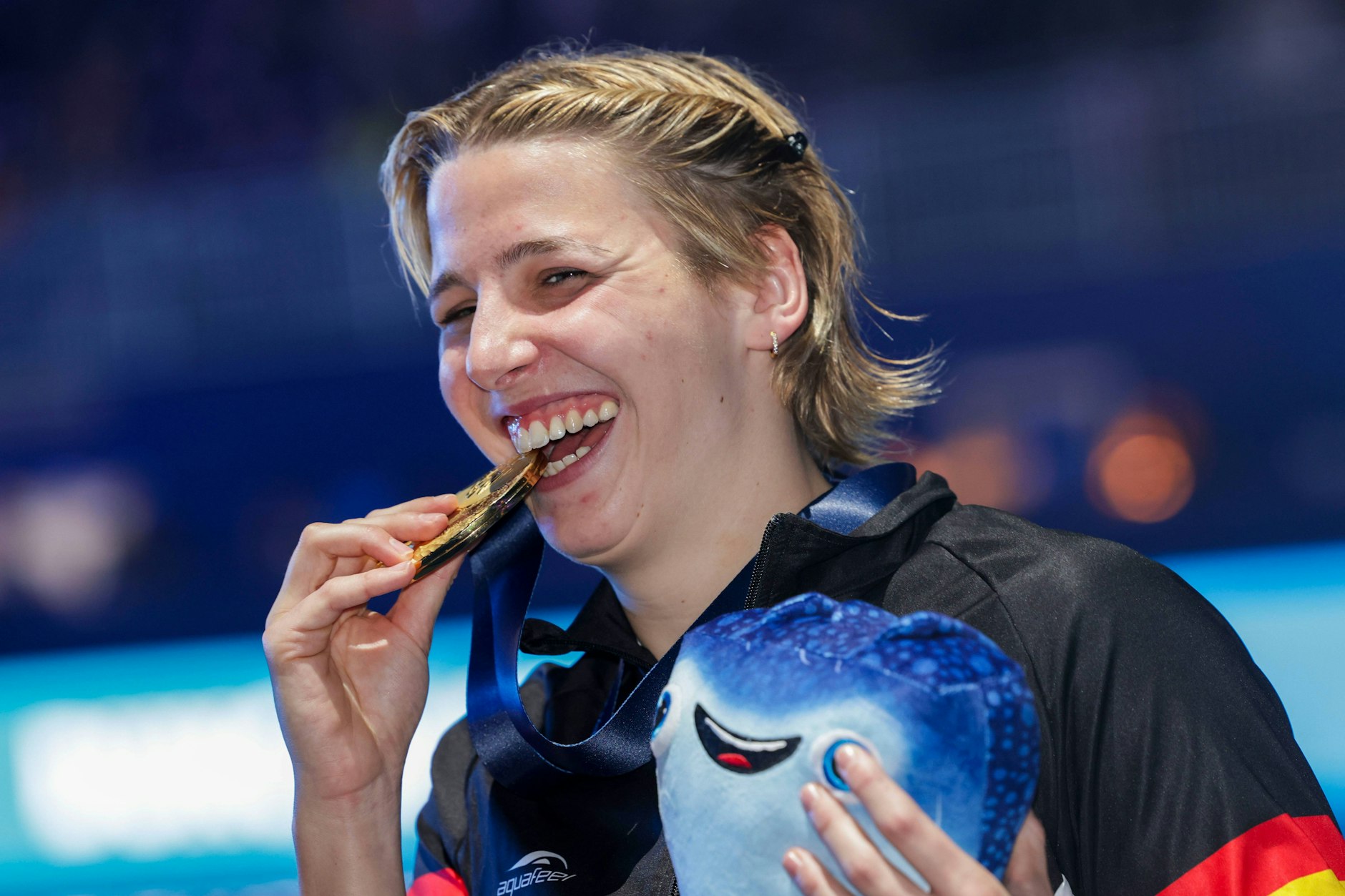 Früher gemobbt, jetzt Weltmeisterin: Schwimmerin Angelina Köhler und ...