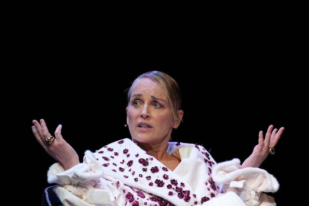 Stilkritik „Cinema for Peace“ im Rahmen der Berlinale: Sharon Stone im ...