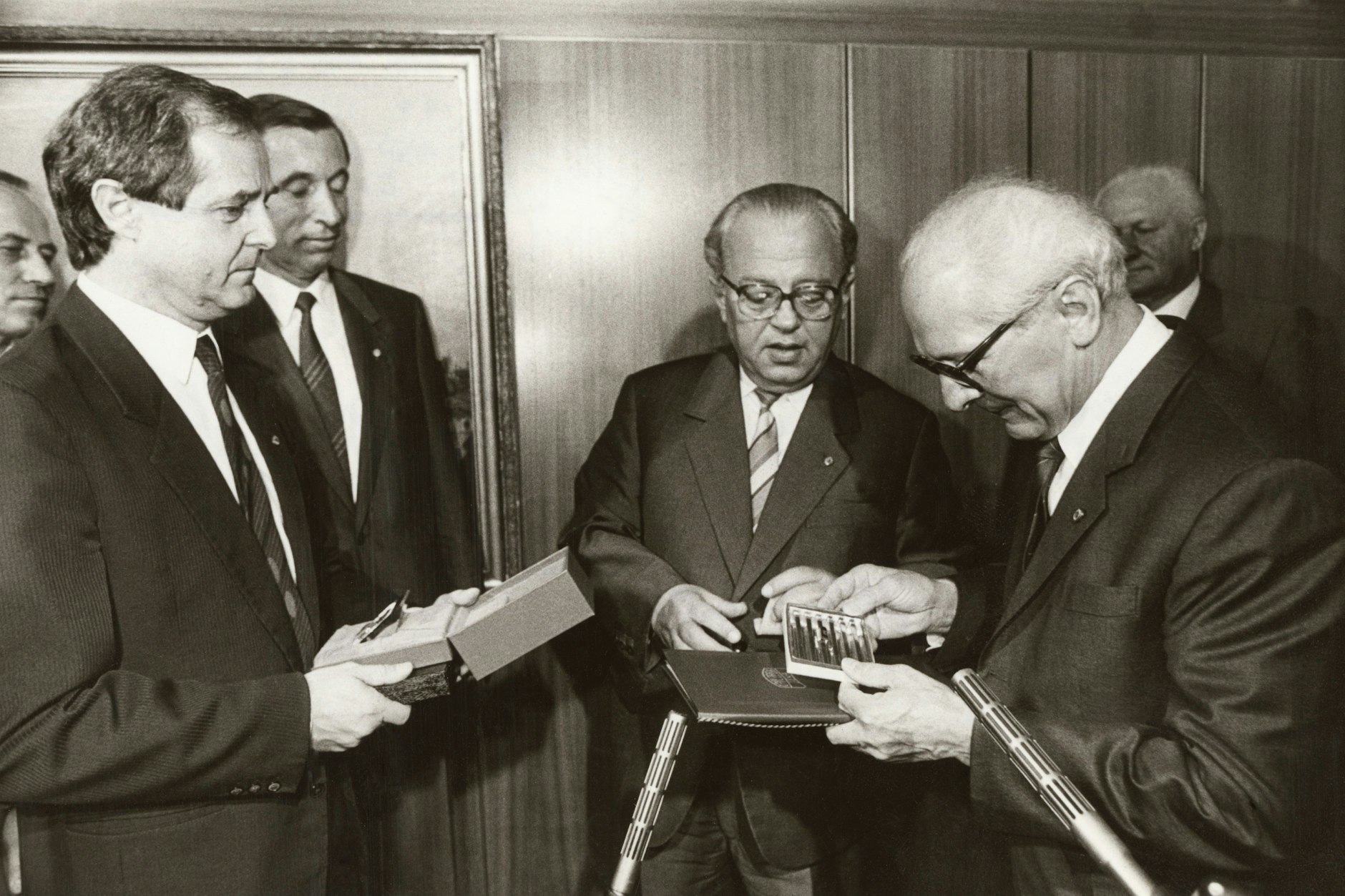 DDR-Mikroelektronik: Wie die Basis für heutige Ost-Hightech-Zentren ...