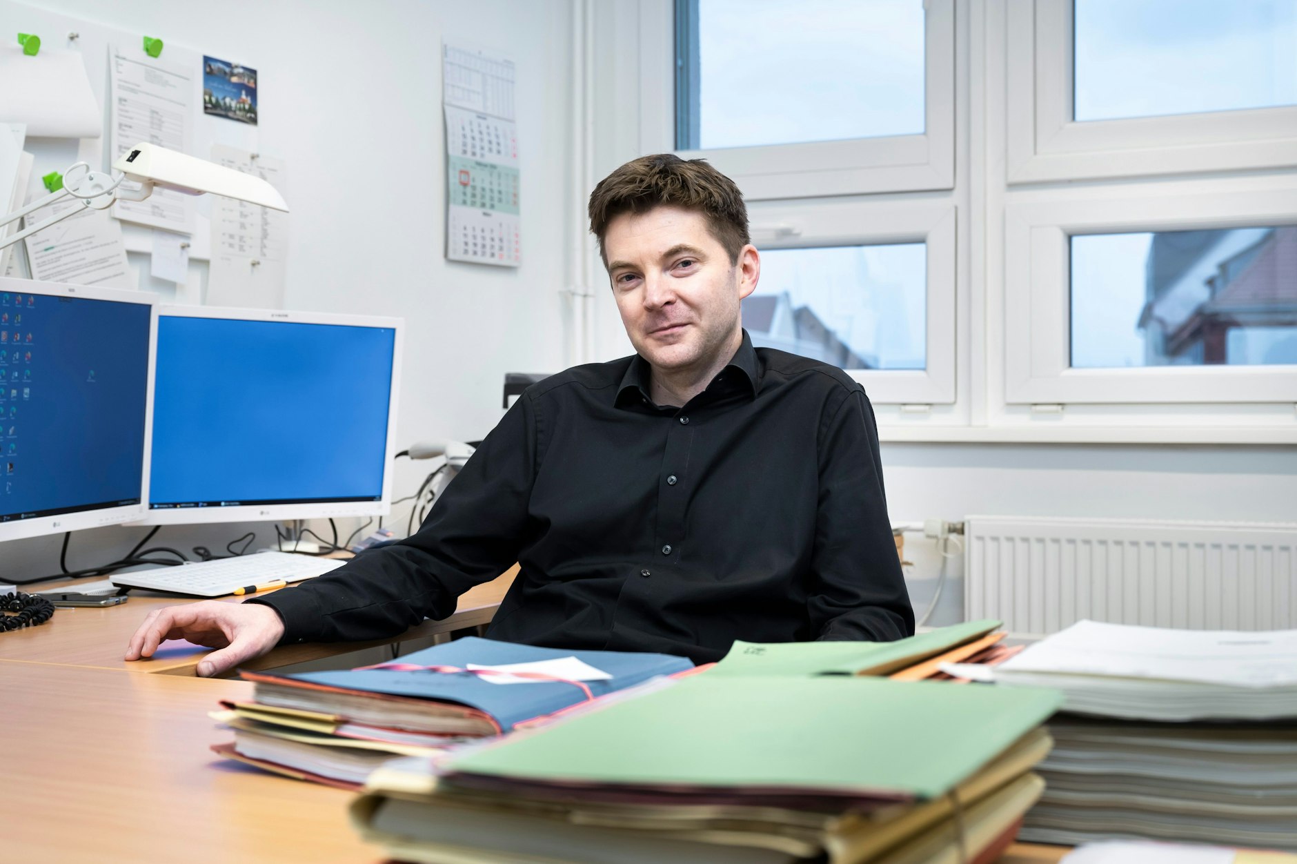 Berliner Abgeordneter: Wie er aus wahnhafter Liebe seinen Mitarbeiter ...