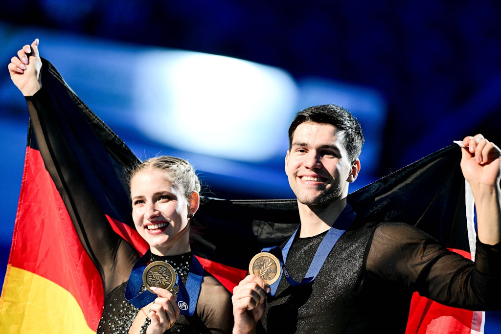 Deutsch-russische Erfolgsstory: Eiskunstläufer Hase/Volodin gewinnen WM-Bronze
