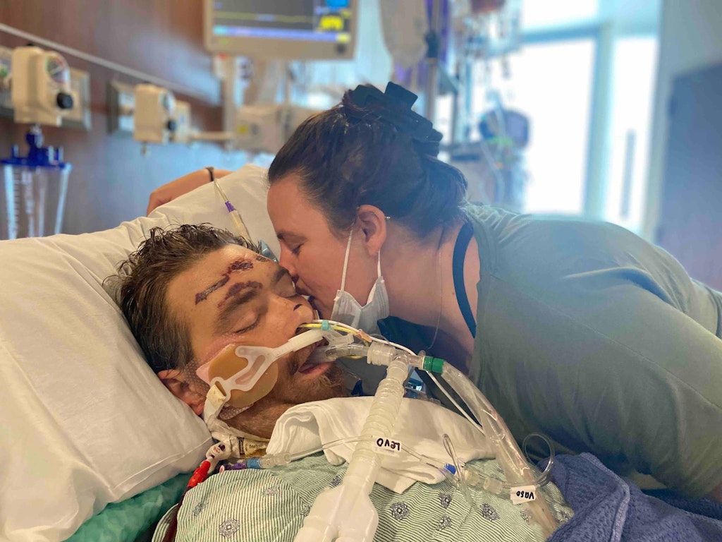 Horror-Fall: Steven (36) im Koma, weil er ein eingewachsenes Haar ...