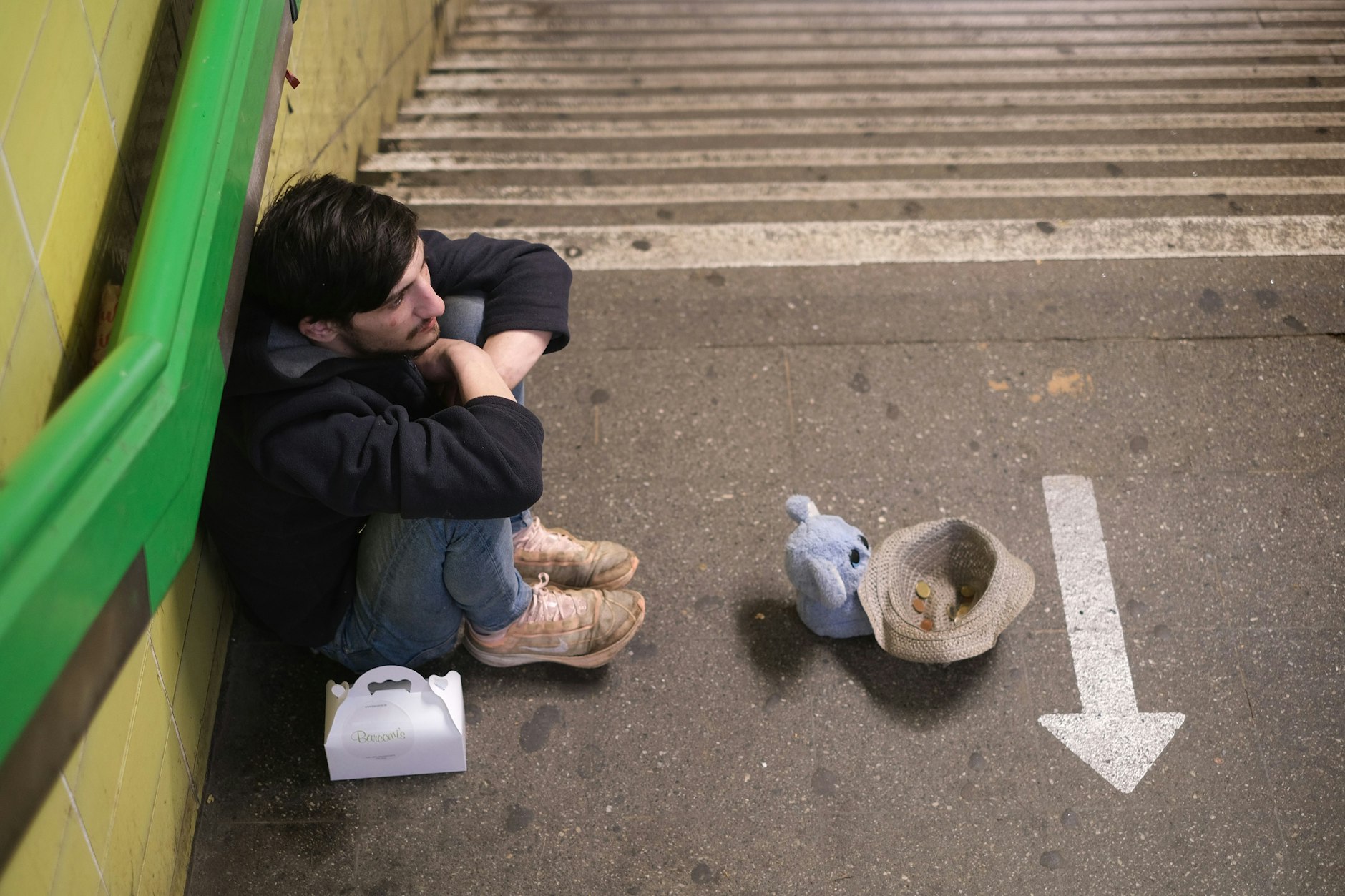 Drogen-Hotspots Berliner U-Bahnhöfe: Kann mehr Polizei die Junkies ...