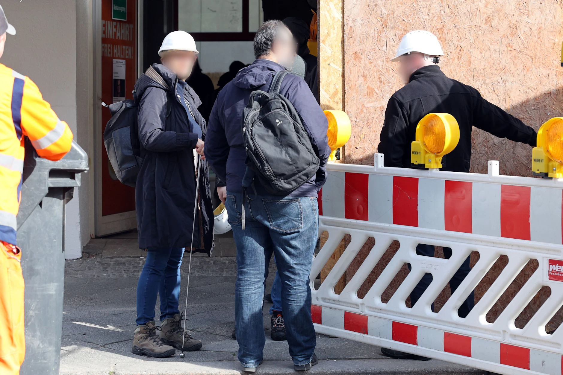 „Happy Go Lucky“-Hostel in Charlottenburg: Bezirk entfernt komplette ...