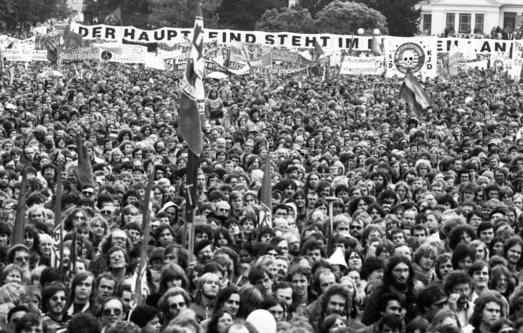 „Bedingt abwehrbereit“: Das Dilemma des Pazifismus