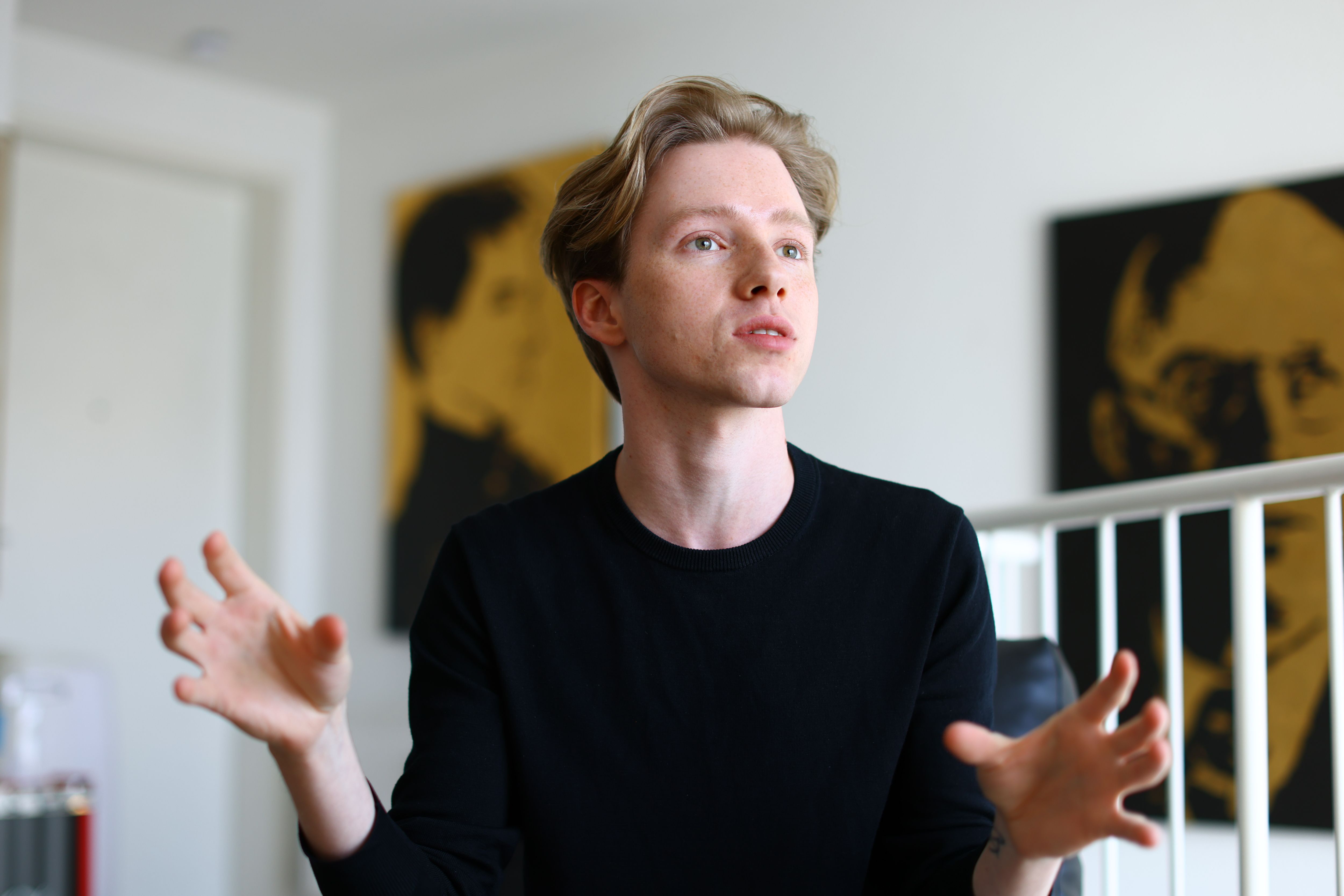 Louis Philippson ist der neue Klassik-Star auf TikTok: „Das Klavier ist ...