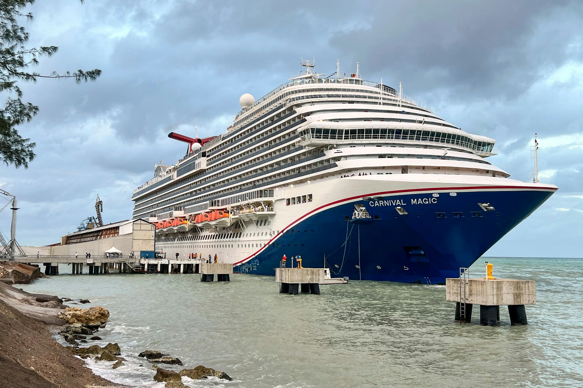 Abschiebe-Kalender: AfD-Fraktion in Senftenberg droht Klage von Reedereien