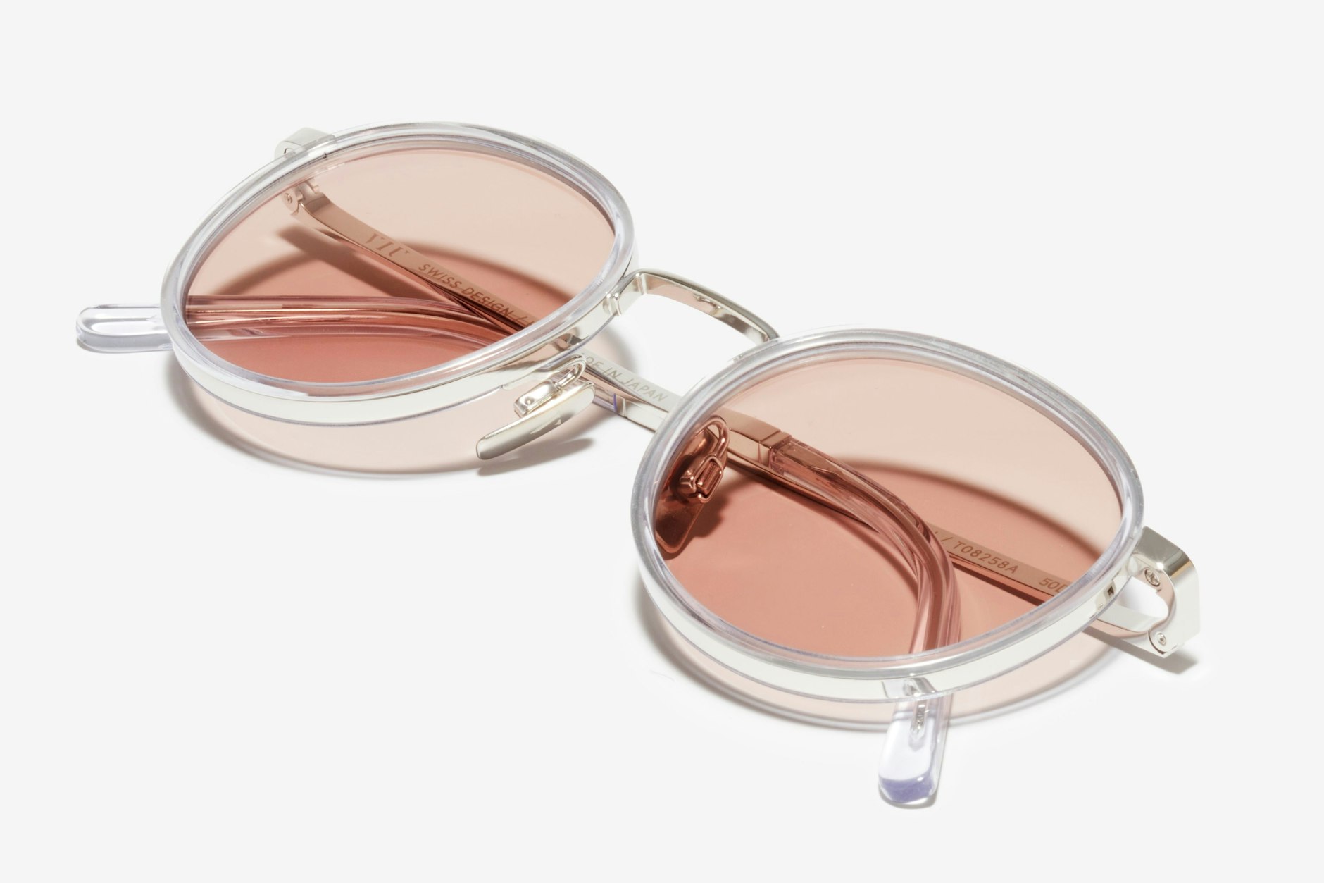 Sido im Brillenladen in Berlin getroffen: Neues Gestell und Joint