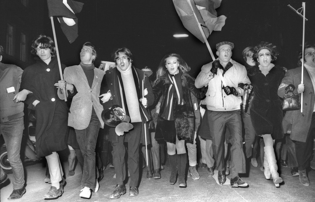 Corona-Debatte im Lichte der 68er-Bewegung: Profit statt freier ...