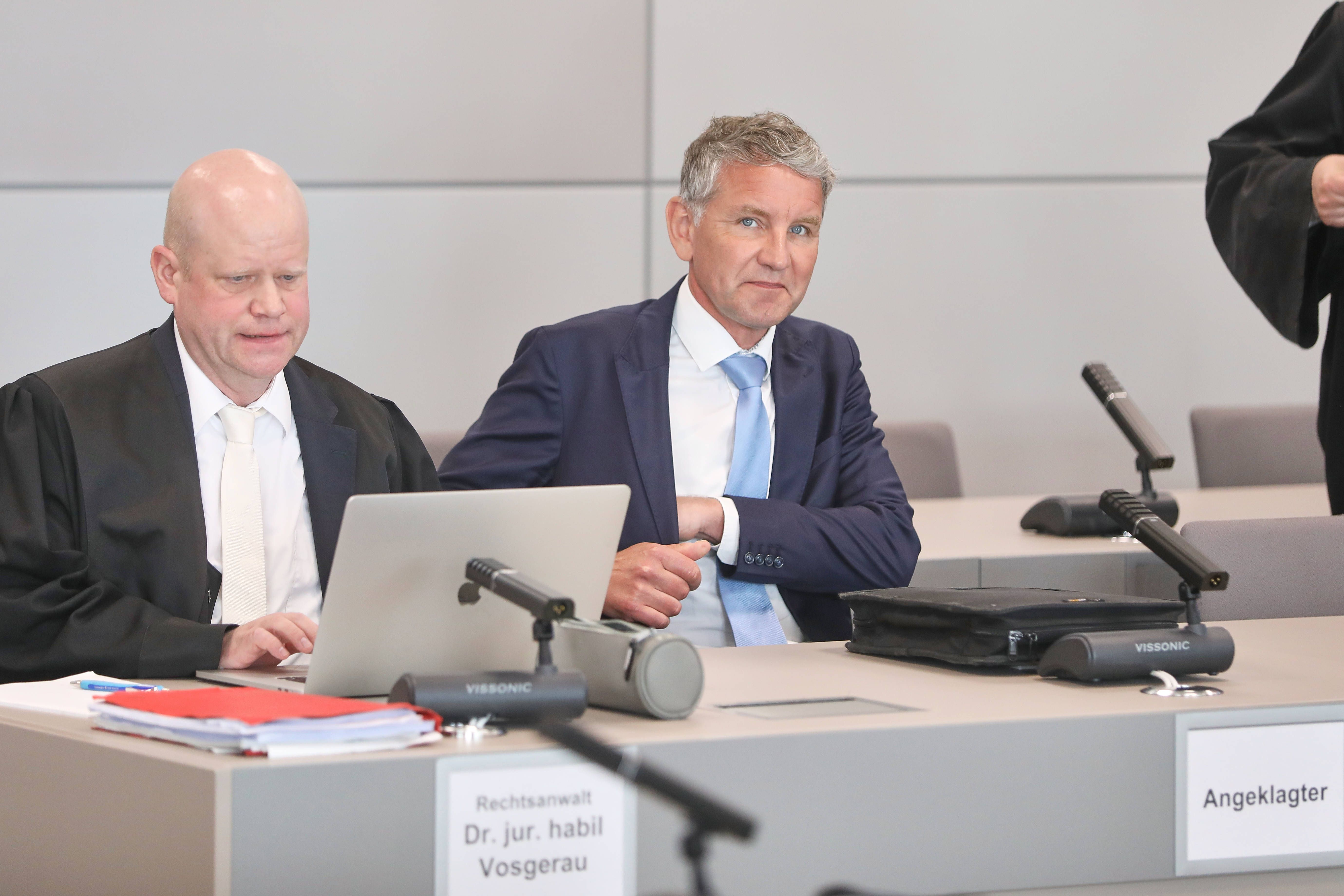 Prozess gegen Björn Höcke wegen Nazi-Parole wird verschoben – doch kein ...