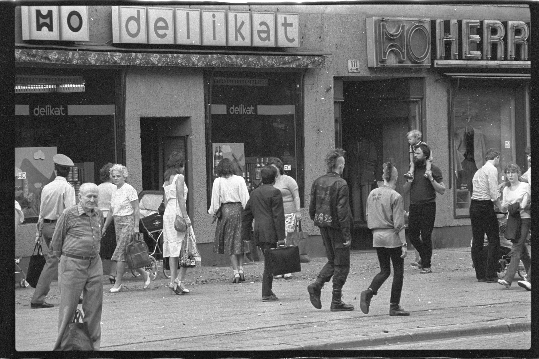 DDR-Musik im Humboldt-Forum – Ausstellung „Berlin Global“ über Ost-Punk