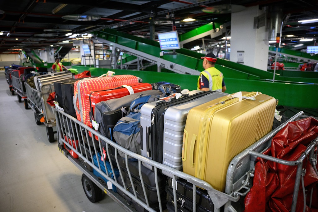 Berliner Chaos-Flughafen: Was passierte, als ich meinen Mann vom BER ...