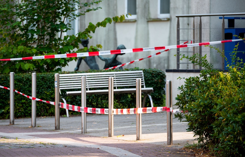 Lehrer brutal niedergestochen: Vier Brüder festgenommen!
