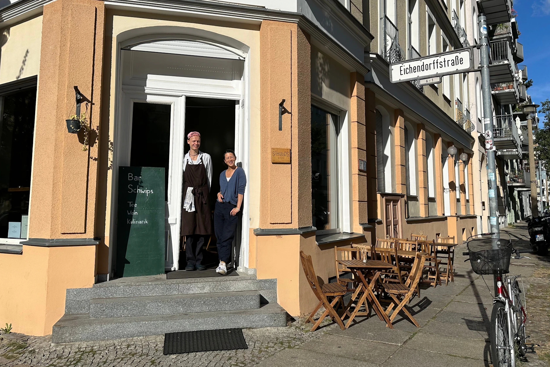 Vom Urlaub zurück im verwahrlosten Berlin: Einzige Rettung ist die Bar ...