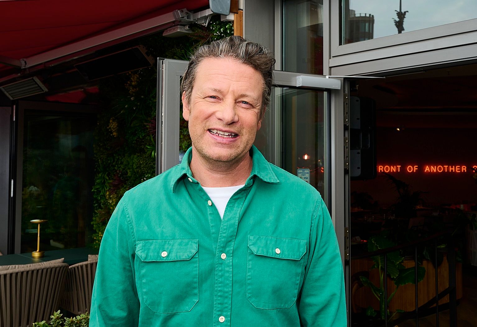 Hilferuf von Jamie Oliver: Bester Cheddarkäse der Welt im Wert von 300. ...