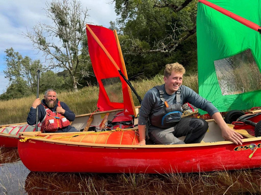 Vater und Sohn sicher: Wir wurden vom Monster von Loch Ness gerammt!