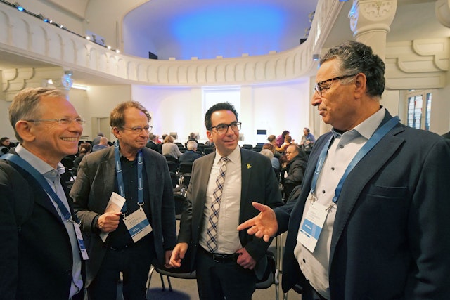 Zionismus-Tagung in Berlin eröffnet: Über alles diskutieren, „aber ...