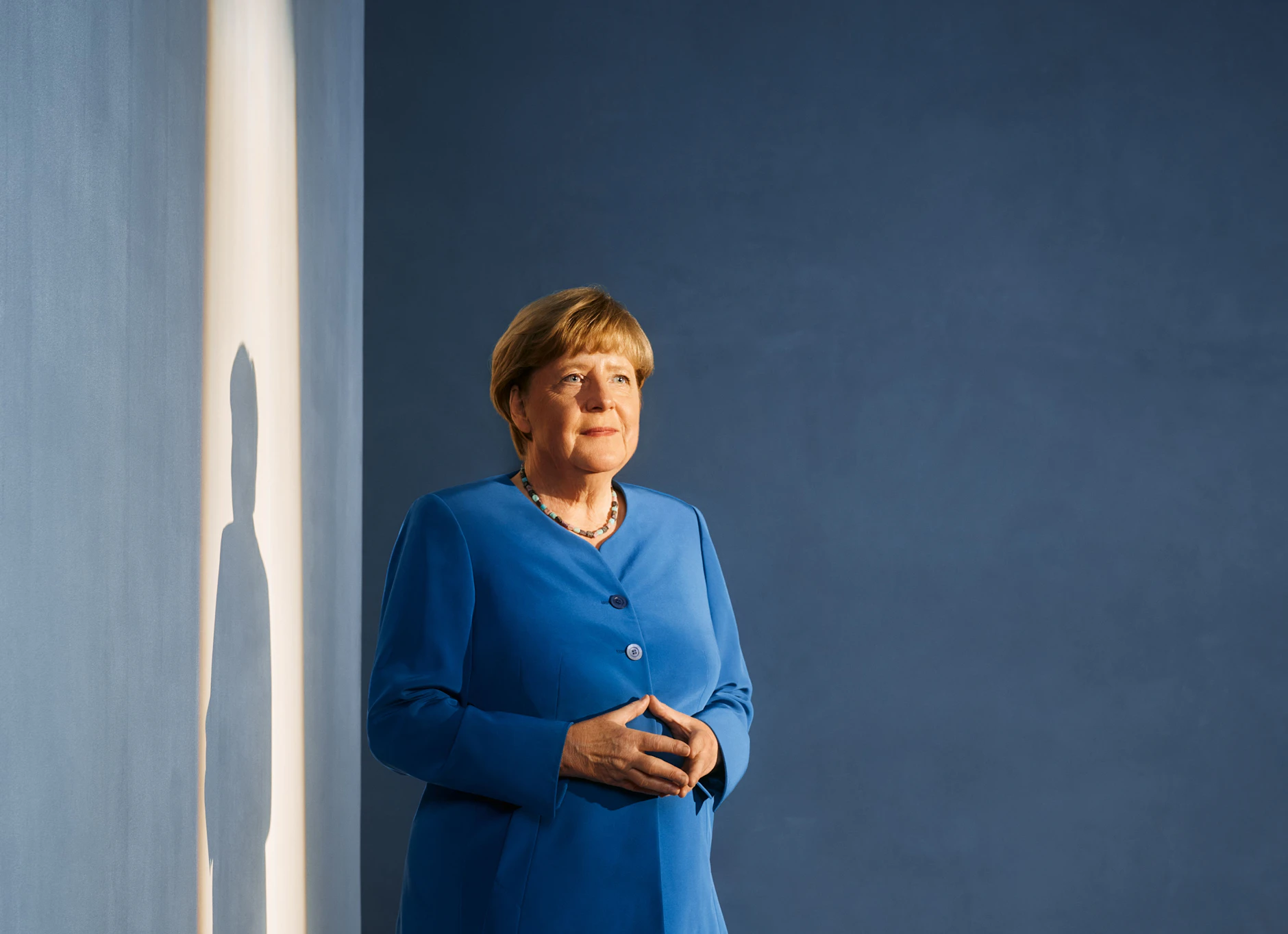 Angela Merkels Autobiografie: Wer Frieden will, muss auf ihr Erbe ...