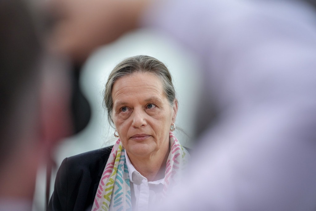 Ampel-Aus verschlafen? Website der Bundeswahlleiterin gibt weiterhin September 2025 als ...